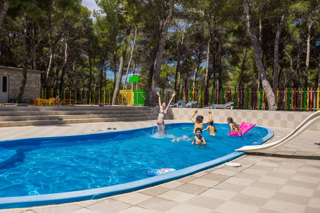 General Info About Hotel Zora In Primošten, Croatia
